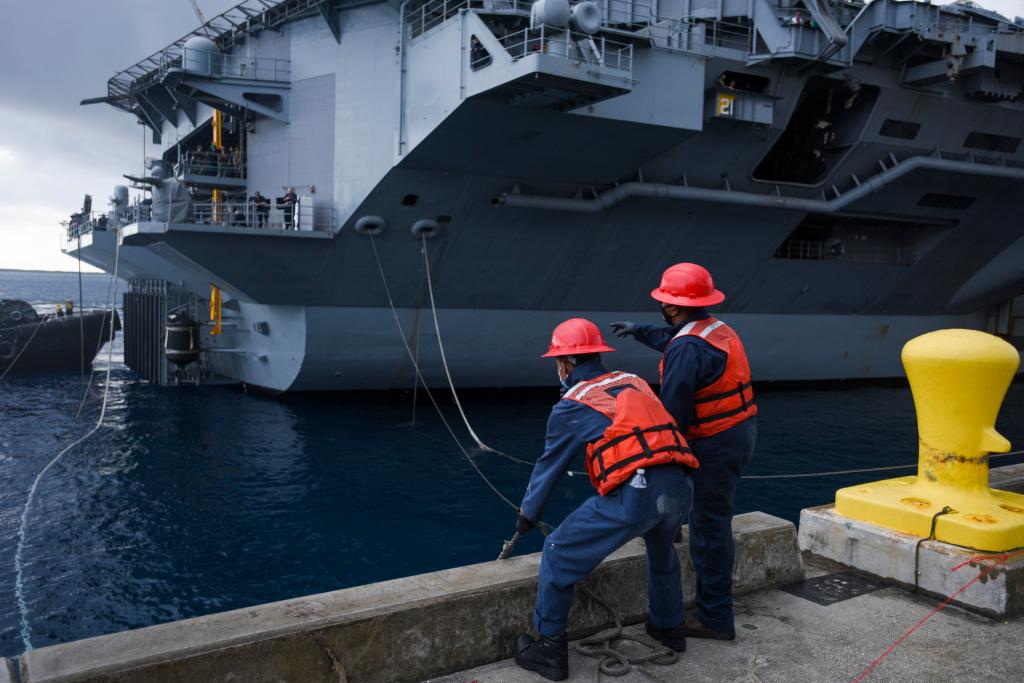Liberty Call! Liberty Call! USSNIMITZ Carrier Strike Group Pulls into ...
