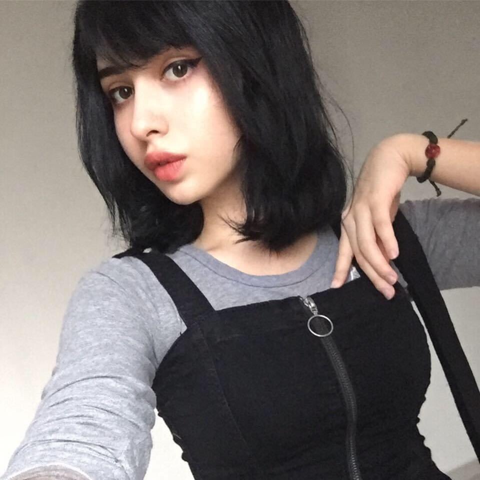 「me vs animated me yo con cabello largo y Alita somos la mis」Valbunの漫画