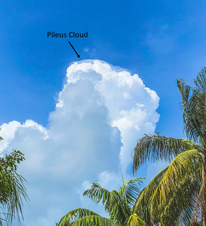 Cumulonimbus Pileus
