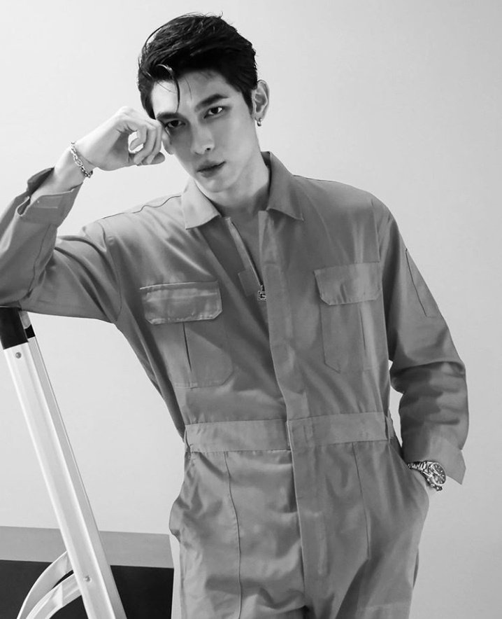 Mewlions Philippines on Twitter: "♡ 06-27-2020 Look at you now look at me 🎤 #MewSuppasit # ...