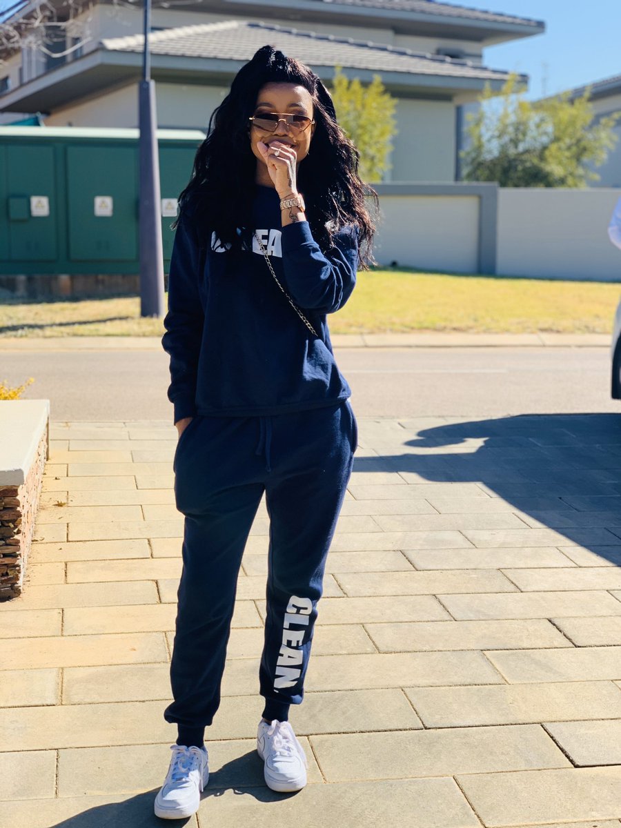 🍾hampagne👑ing (@march_karabo) | Twitter