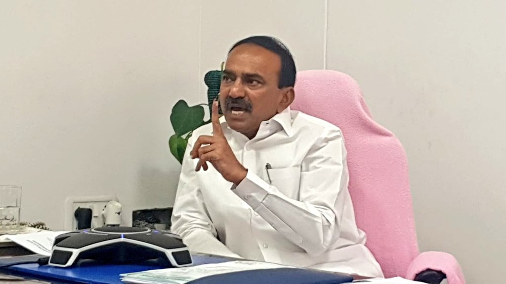 Dora Mee's Instagram, Twitter & Facebook on IDCrawl