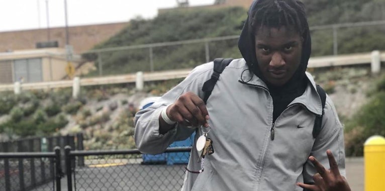 2021 3* OT Isaiah World has committed to Arizona State : r/CFB