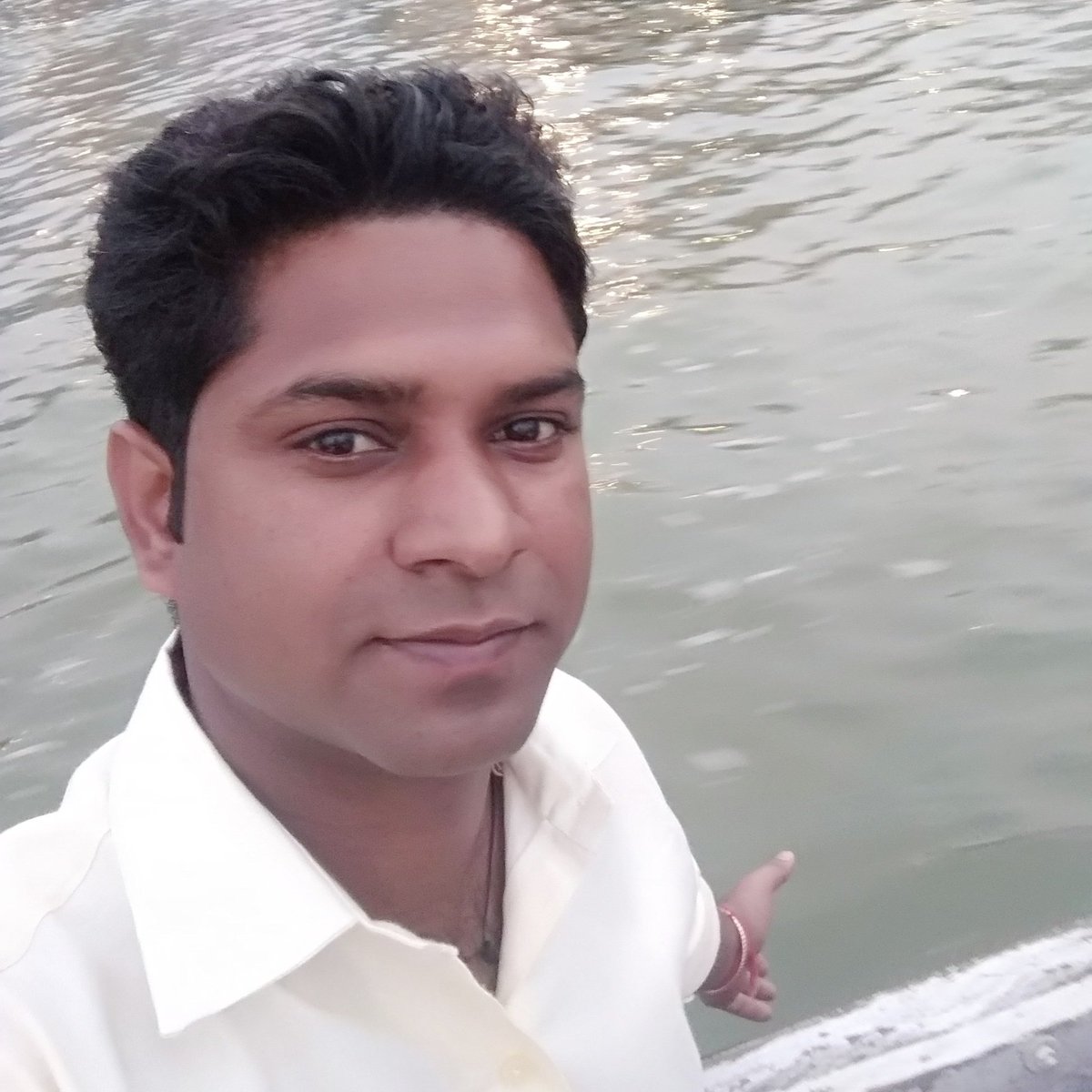 Om Raikwar (@OmRaikwar2) | Twitter