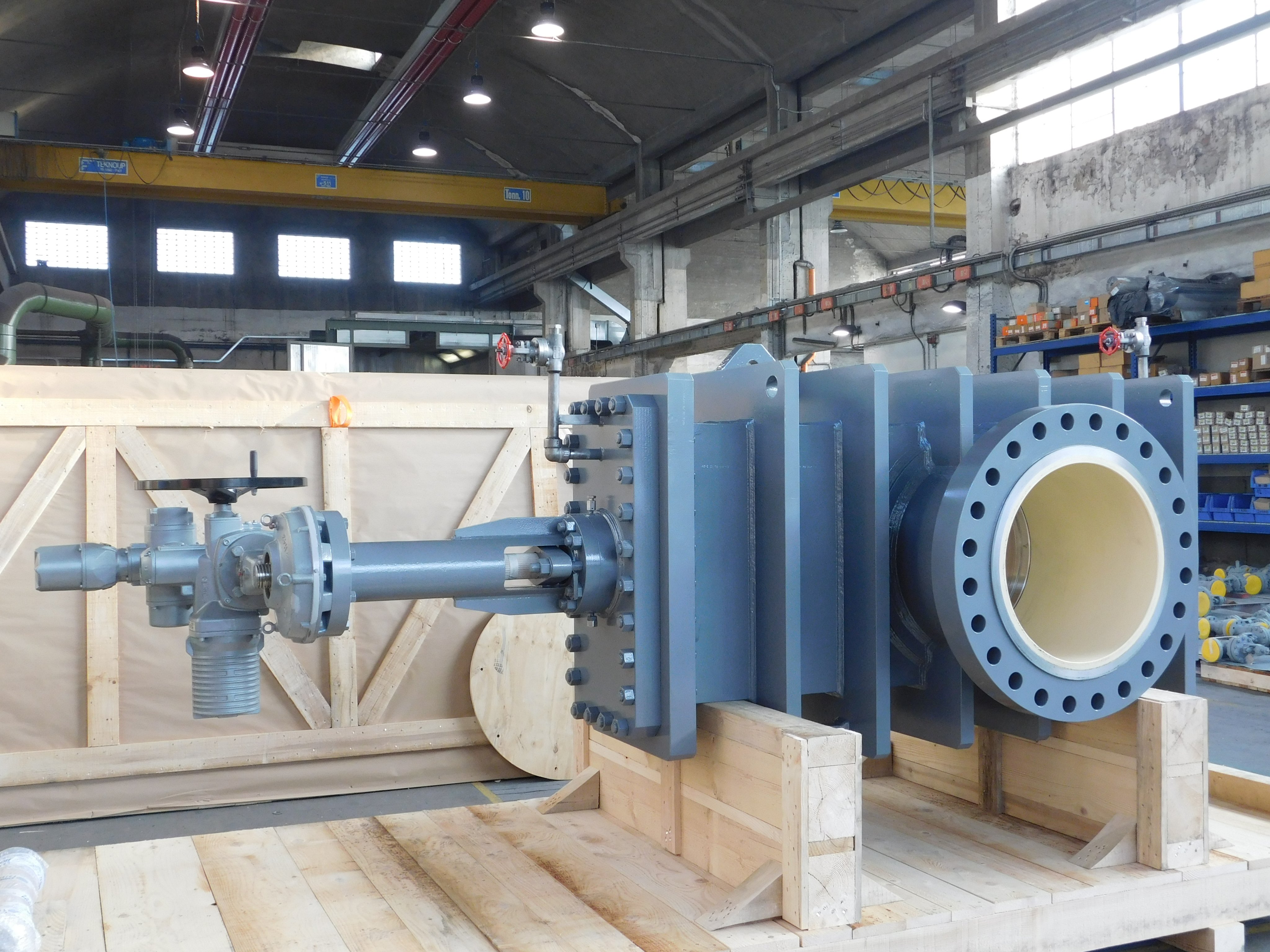 Orion Valves on Twitter: "Fabricated Gate Valves Internally lined in Fusion Bonded Epoxy ...