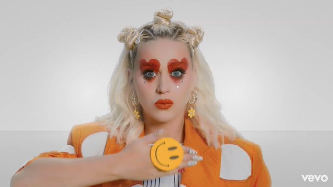 Katy Perry Charts On Twitter Please Katycats Reply This Tweet With