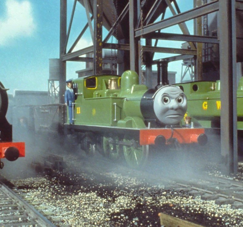 Thomas The Tank Engine Oliver Owns Up