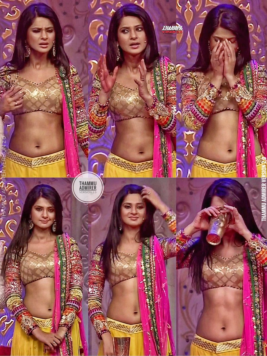 Jennifer Winget Hot Navel In Saree