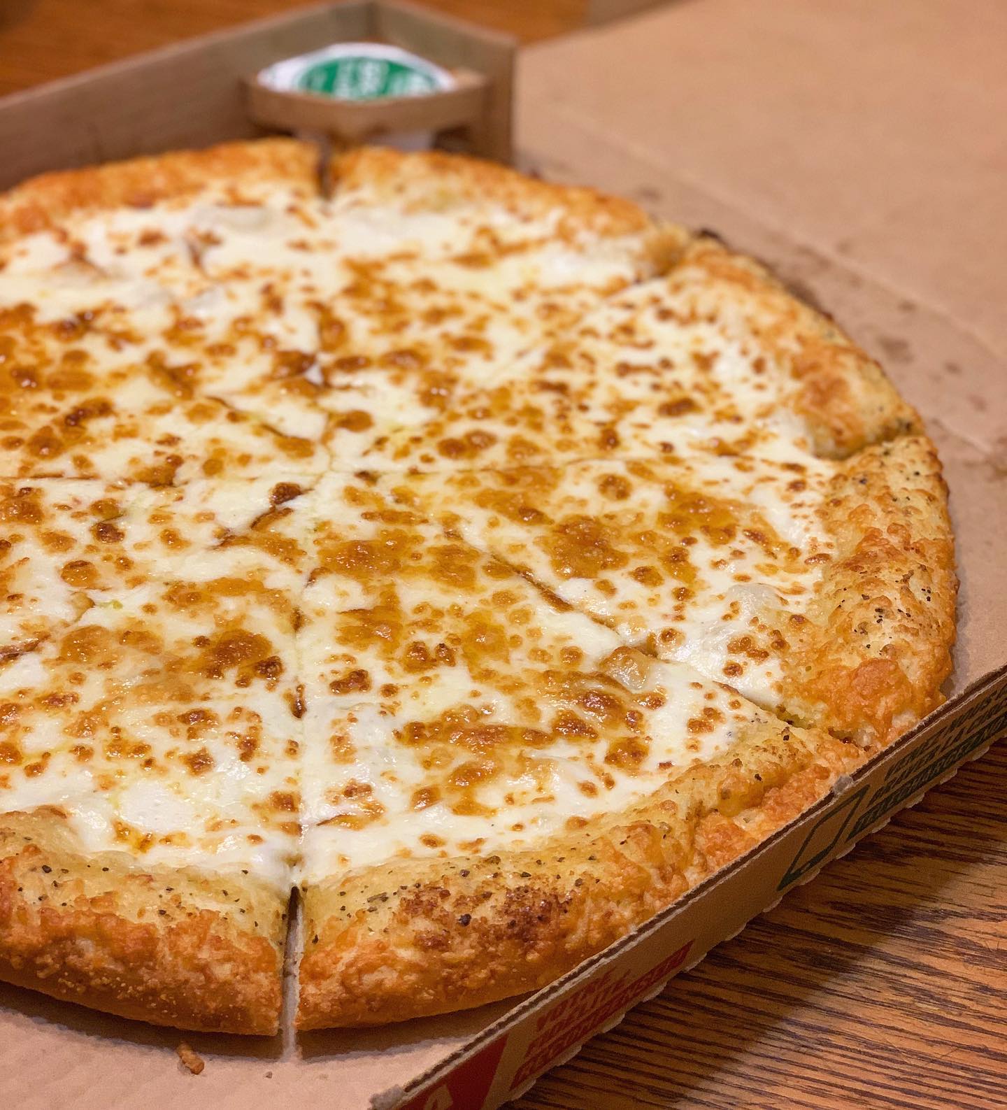 Papa Johns Extra Cheese Pizza
