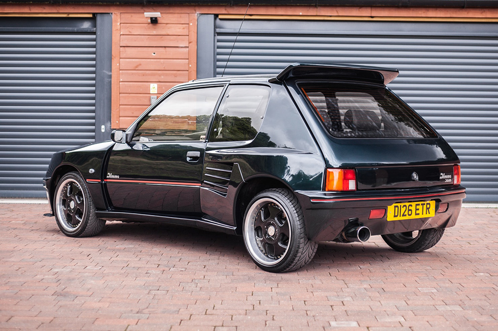 Peugeot 205 Modified