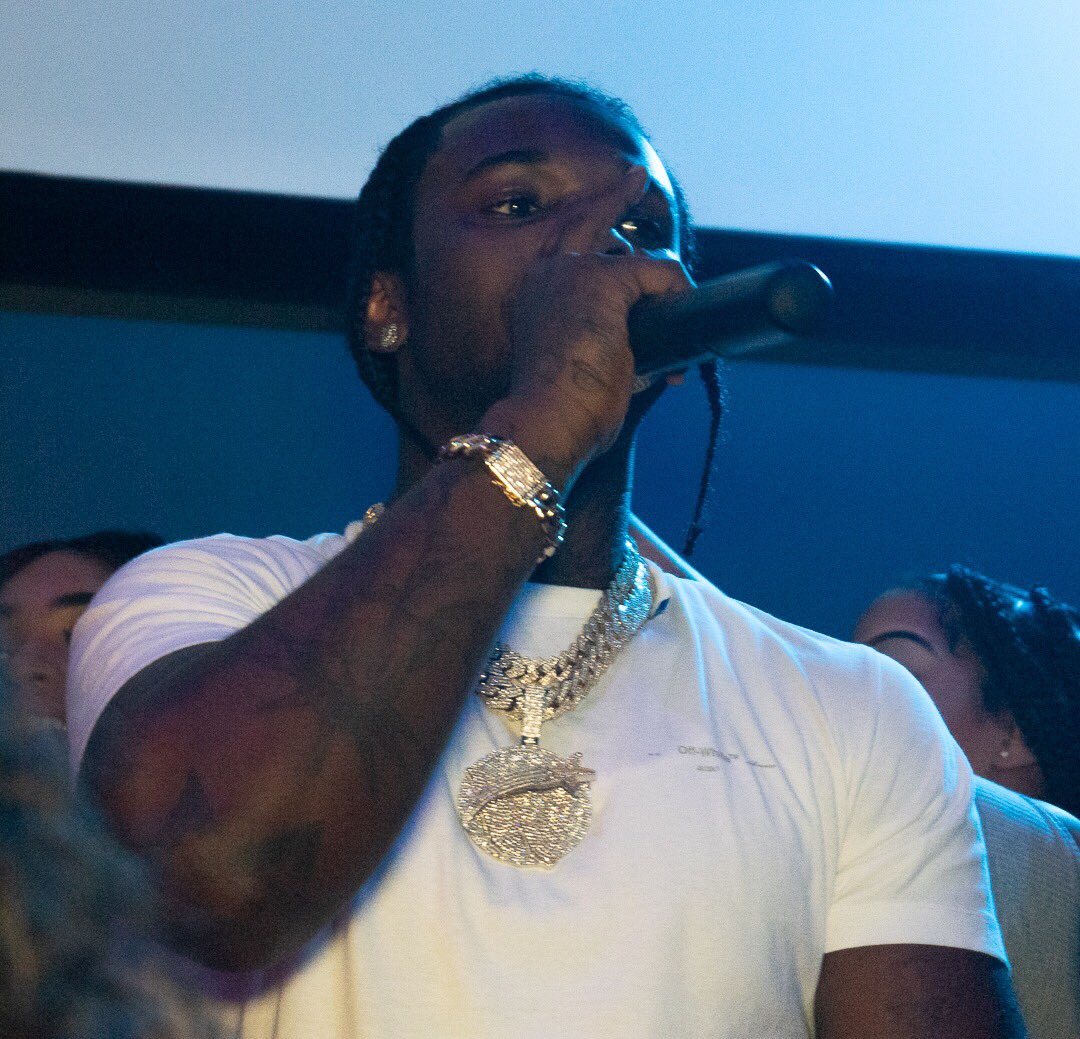 I'm a photographer and I captured these shots of Pop Smoke at his last ...