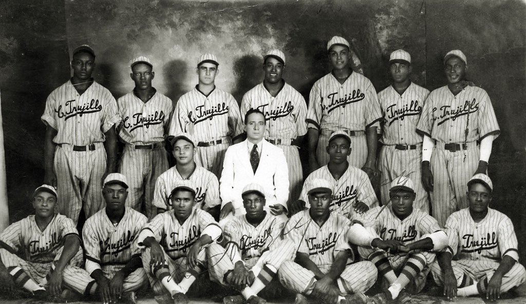 Team Logo/Uni Request - Trujillo Dragons - OOTP Developments Forums