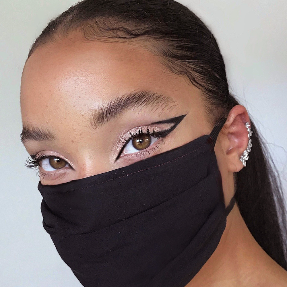 Alissa Janay came to slay with this liner look! She's wearing tattoo ...