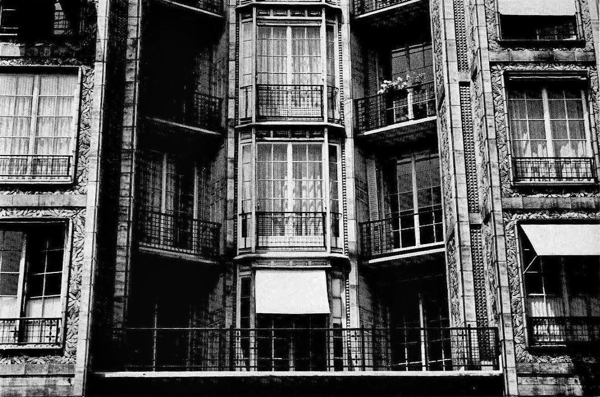 Rue Franklin Apartments, Paris 1903. Arch. Auguste Perret. | Cory ...
