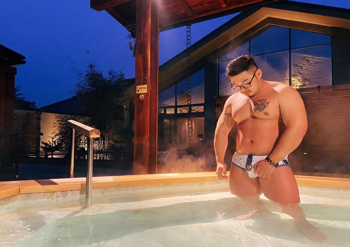 beefymuscle.com on Twitter: "More beefy muscles: http://beefymuscle.com #beefy #massive #musclehunk"