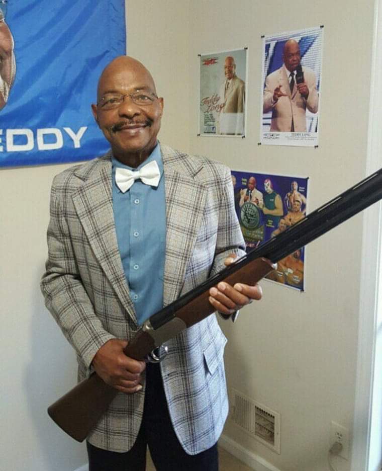 Teddy Long With Shotgun : r/WWE