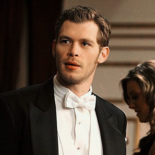 Klaus Mikaelson In Tux