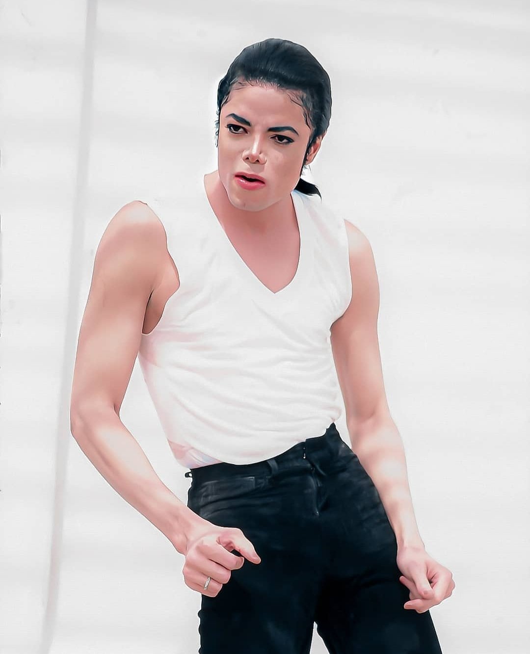 Michael Jackson In The Closet