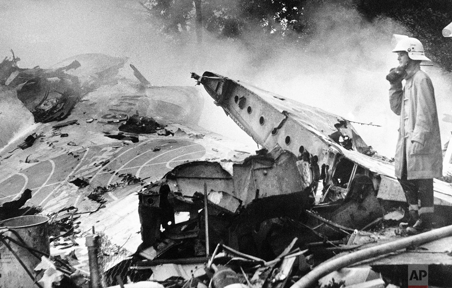 Pan Am Flight 759 Pan Am Flight 759 Wreckage, Kenner LA July 9, 1982