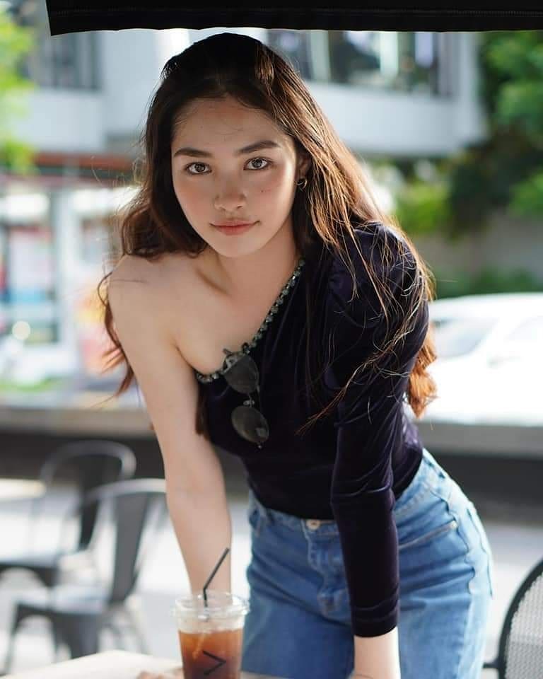 Supassra Thanachat Hot