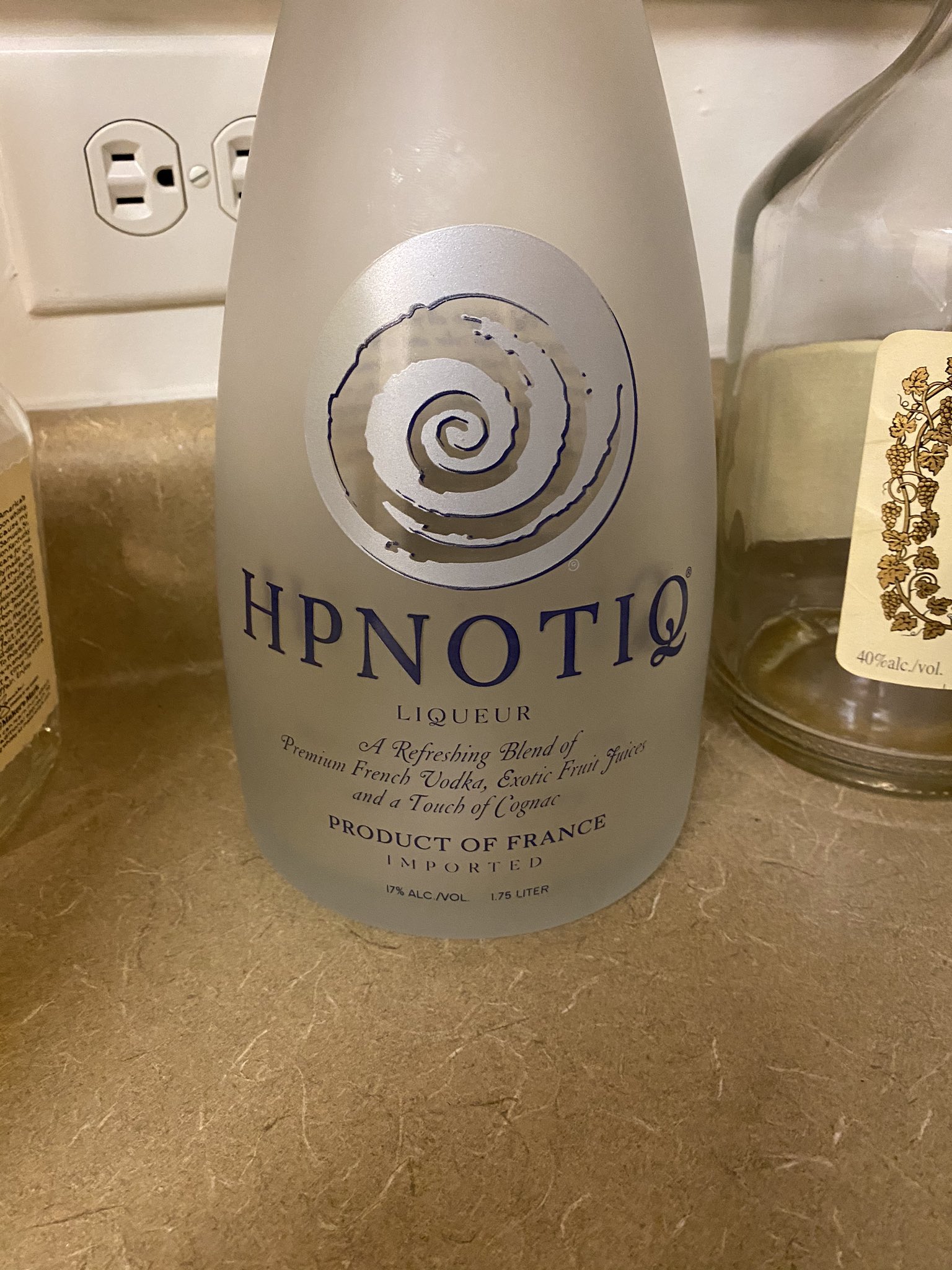 Hypnotic Bottle