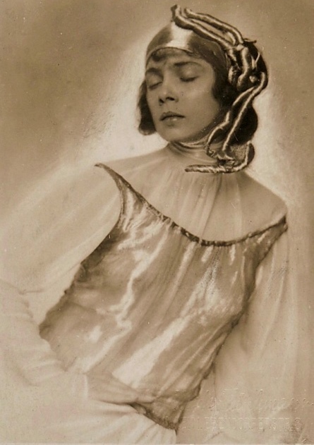 Tilly Losch