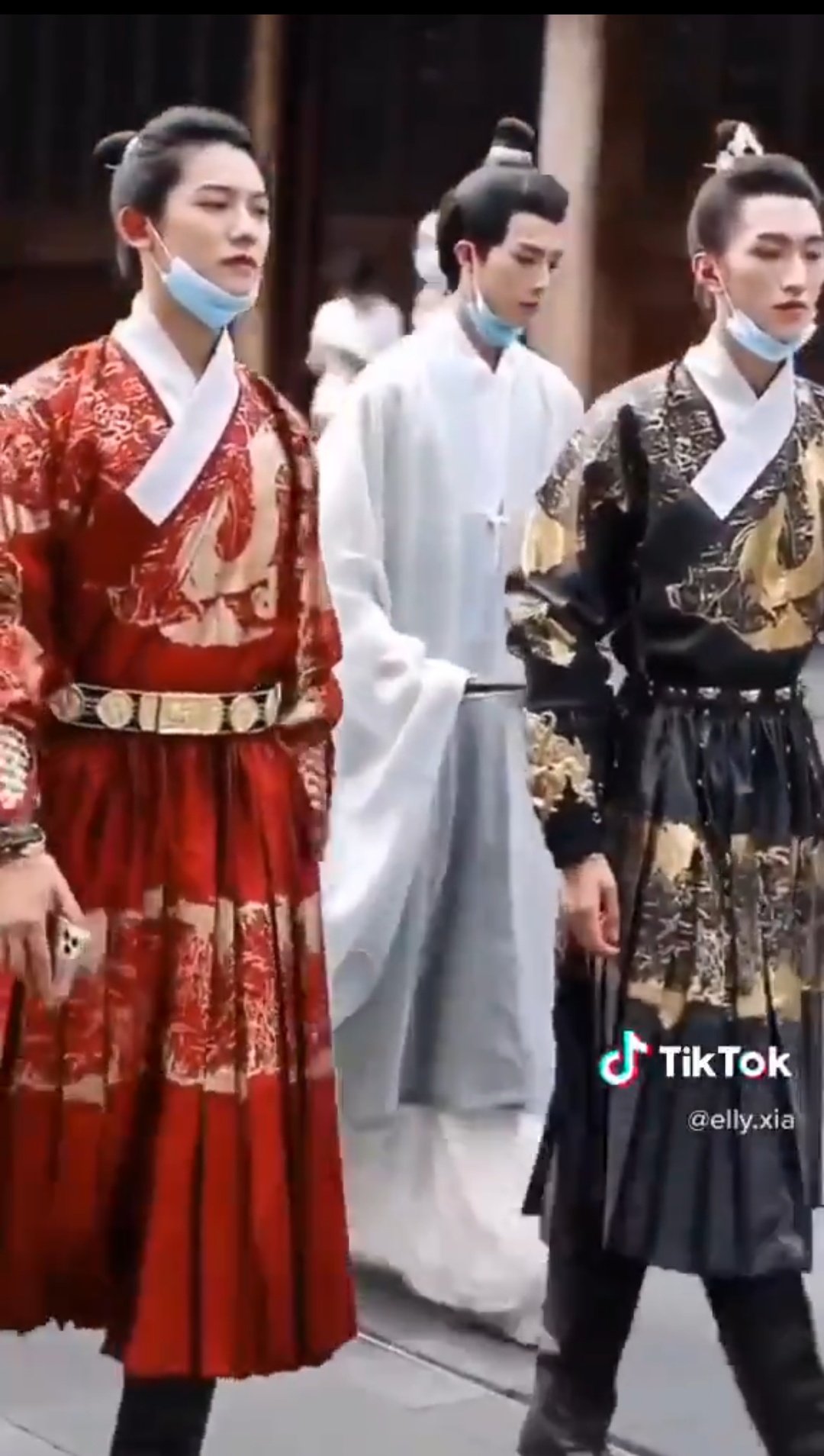 Chinese Street Fashion Men The Best Street Style From Paris Fashion