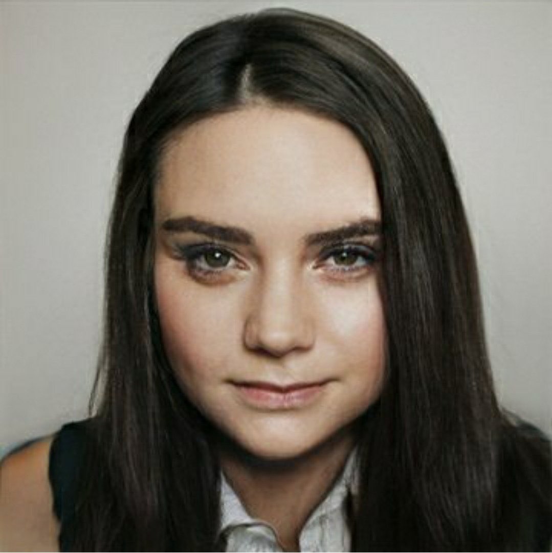 Aida Smith's Instagram, Twitter & Facebook on IDCrawl