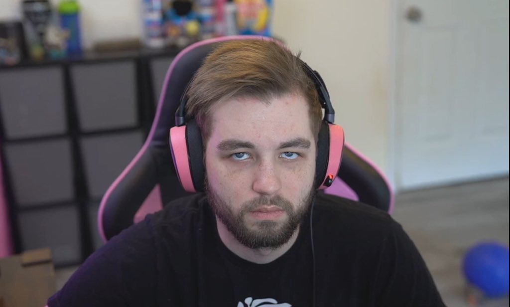 John Streamer's Instagram, Twitter & Facebook on IDCrawl