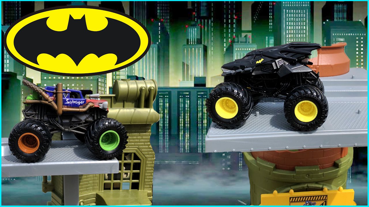 Batman Monster Trucks