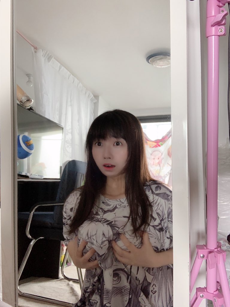 一觉醒来突然发现自己变成了女生！ Cc 18 forever @ccupcat