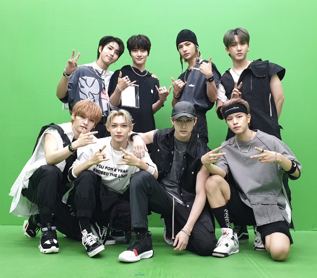 200712 [SKZ DIARY] A menu that won't cool down STAY's appetite ...