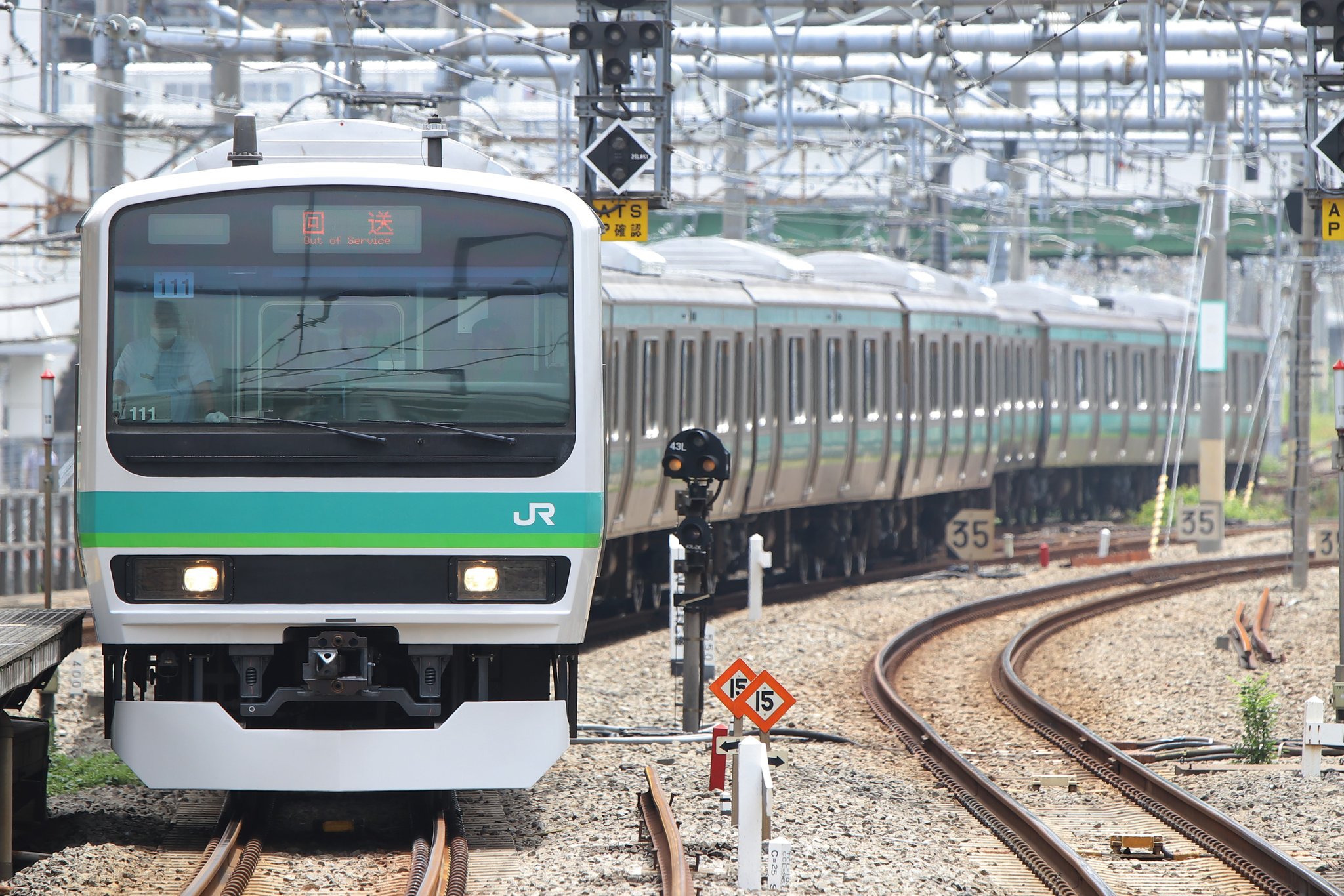 ワザ on Twitter: "7/13 回8992M～回8993M TK出場 E231系マト111 特徴的だった前面帯は貼り替えられての出場となりました その場にいた方々お疲れ様でした ...