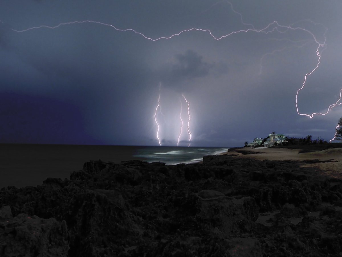 Jeff Tuller (@JefTuller) さんのイラスト・マンガ作品まとめ (1 件) - Twoucan