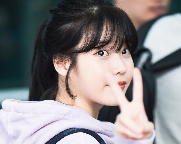 Iu Side Bangs