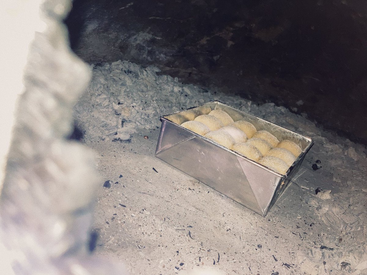 「แอบมองเธออยู่ ไม่รู้จะสุกไหม 」|Ngur🐄งัวのイラスト