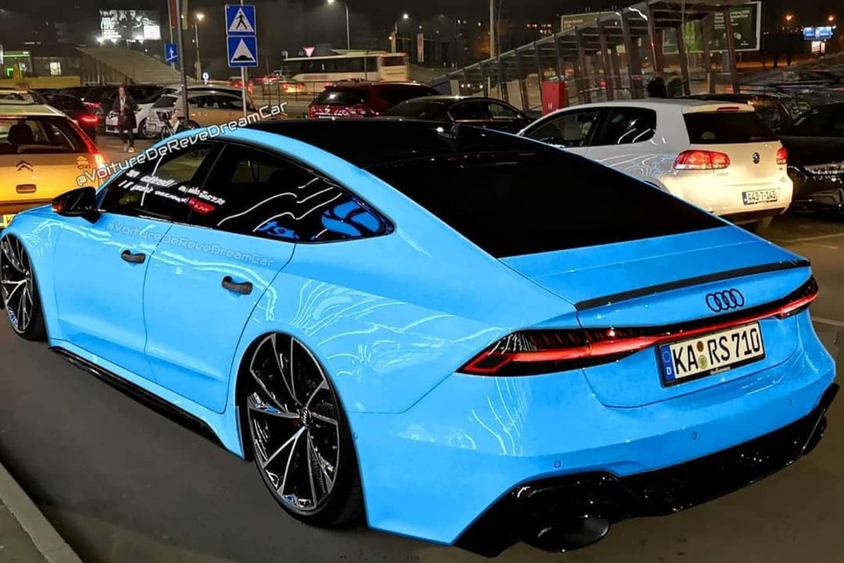 Audi Rs7 Blue