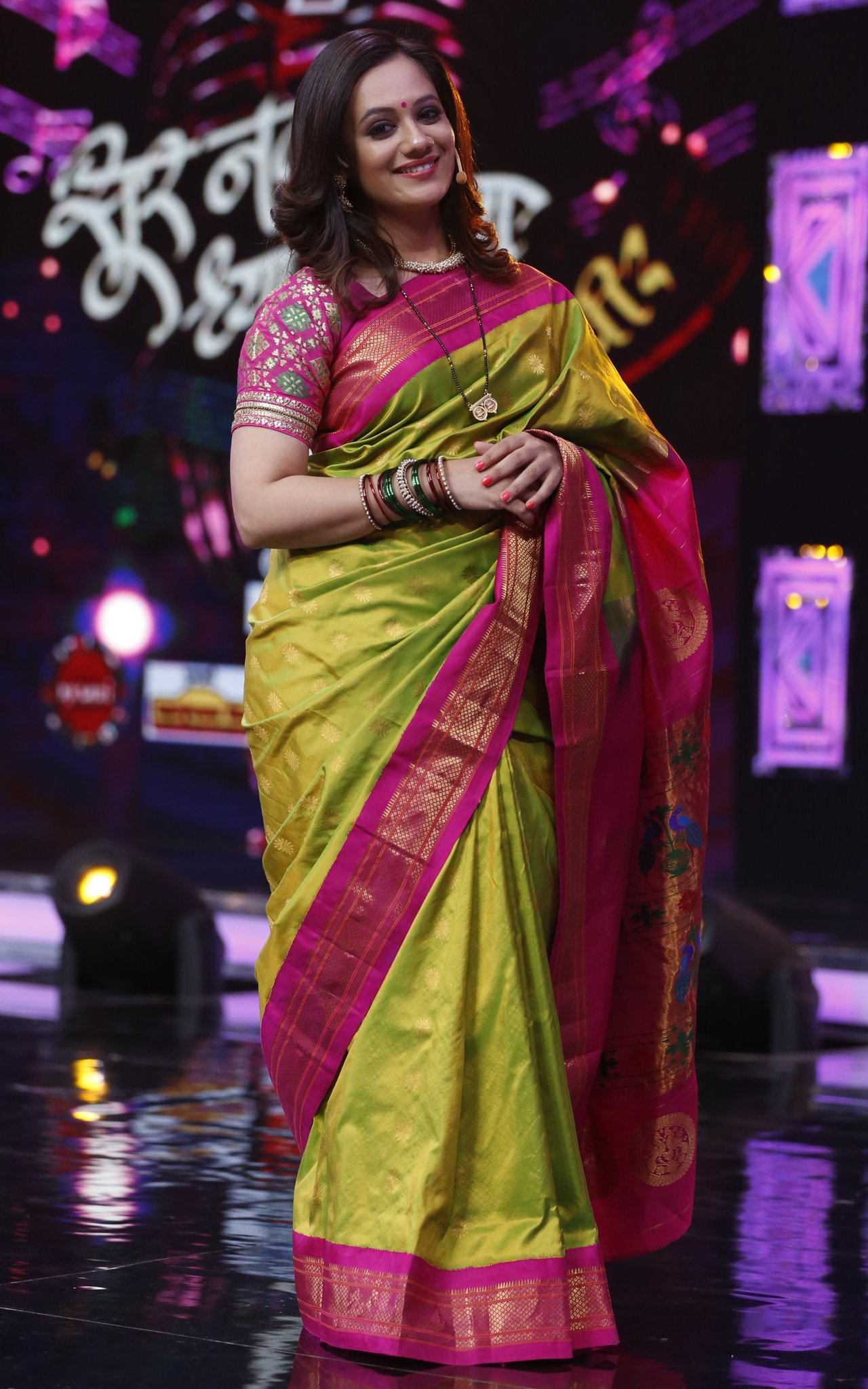 Spruha Joshi Saree