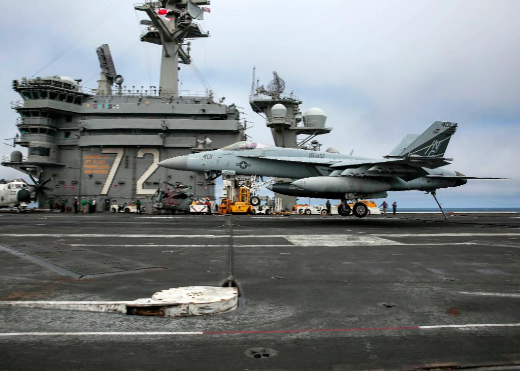 Usnavy Photos Of The Day Cno Tours Ussbonhommerichard Ussbataan