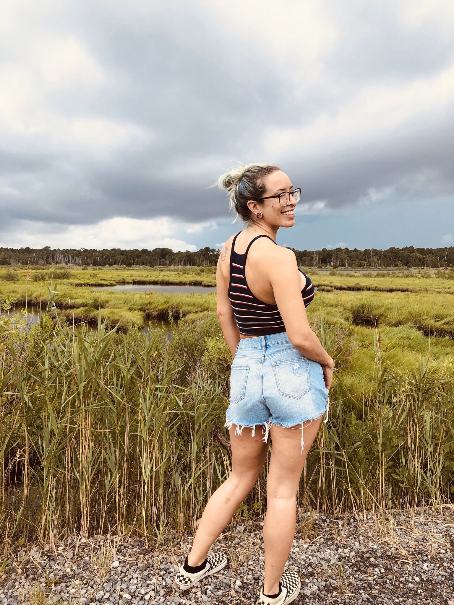 TW Pornstars - 1 pic. Vanessa Skye 💚. Twitter. Enjoying nature 🏼. 4:27 PM - 23 Jul 2020