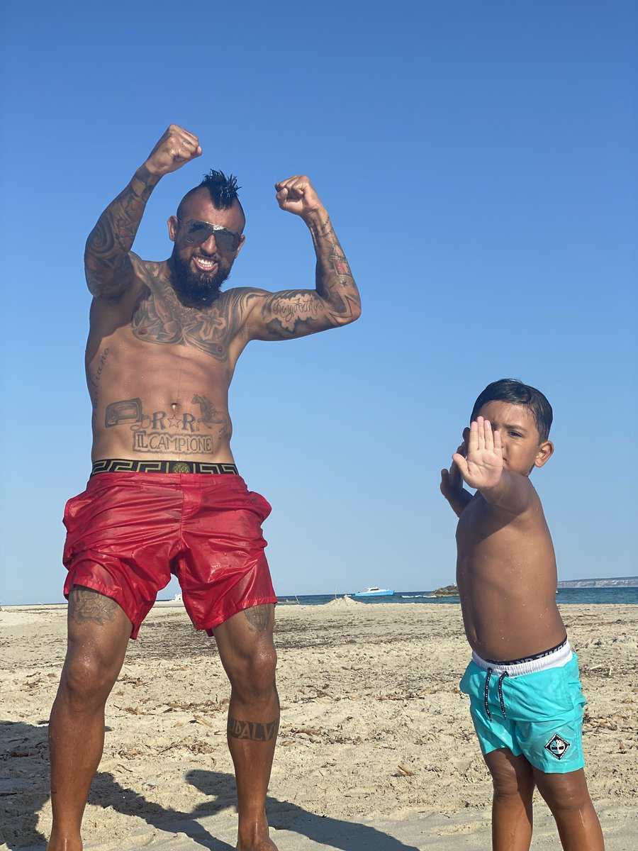 Arturo Vidal Family