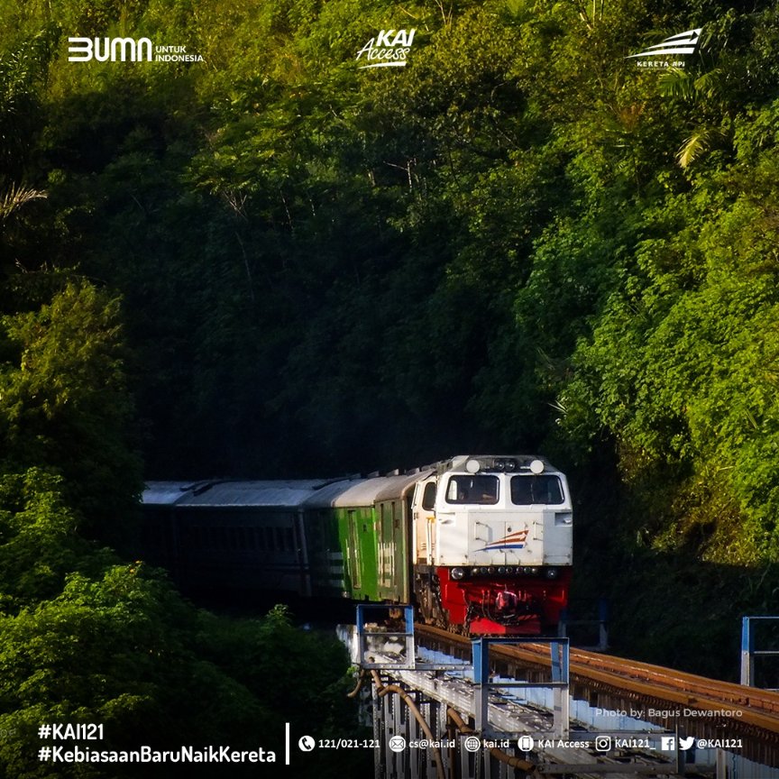 Gambar Pemandangan Kereta.di.korea Malam