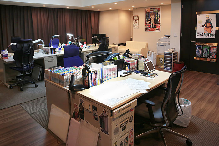 Masashi Kishimoto Desk