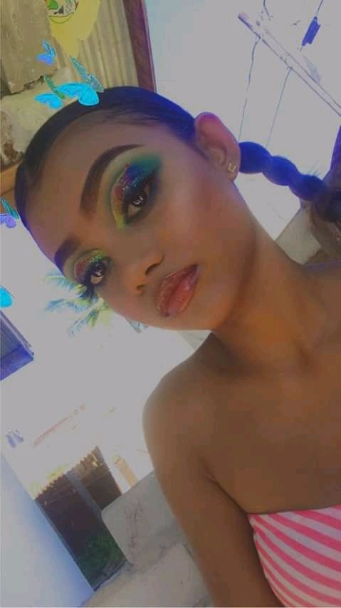 Sarah Boodram's Instagram, Twitter & Facebook on IDCrawl