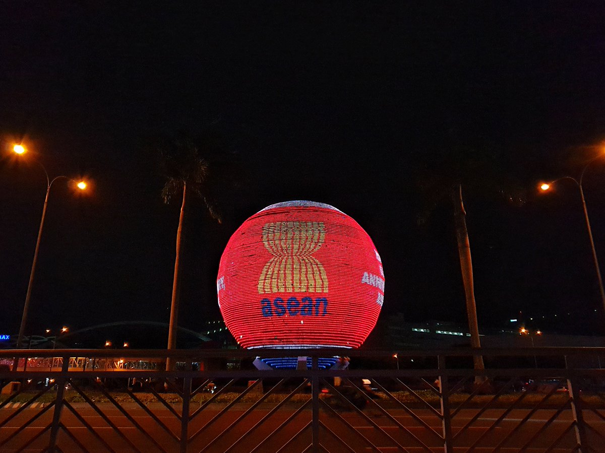 "Happy 53rd ASEAN Day! LOOK: SM Mall of Asia turns its iconic globe ...