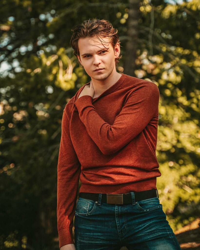 Robbie Kay 2014 Instagram