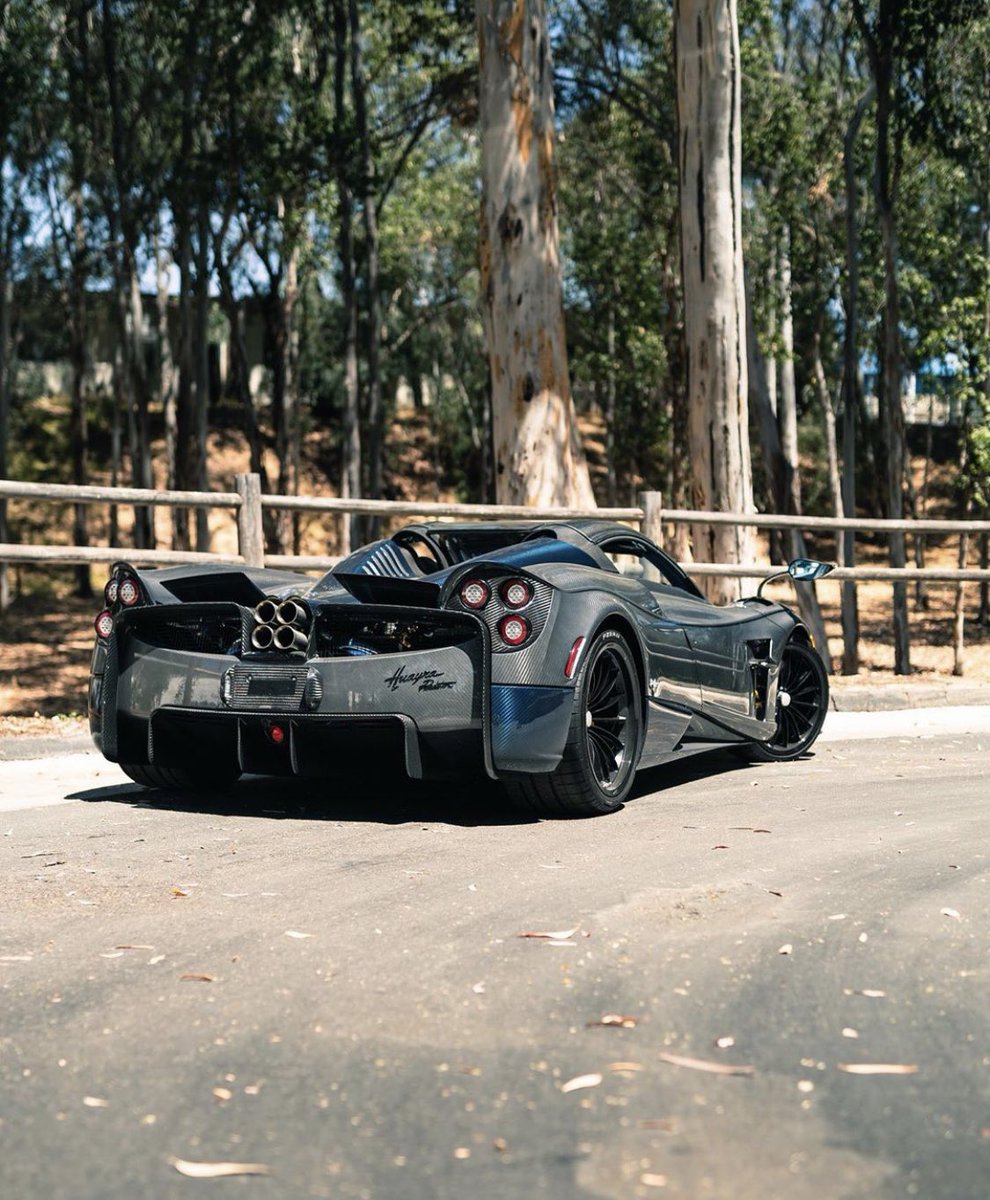 Pagani Huayra Grey