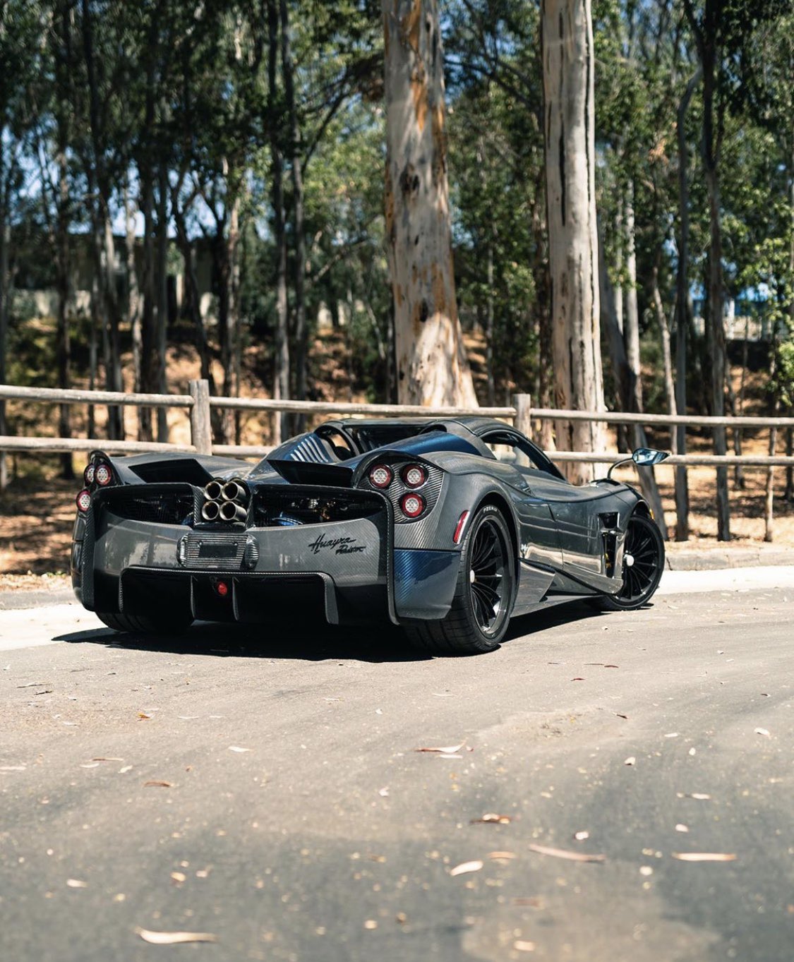 Pagani Huayra Grey