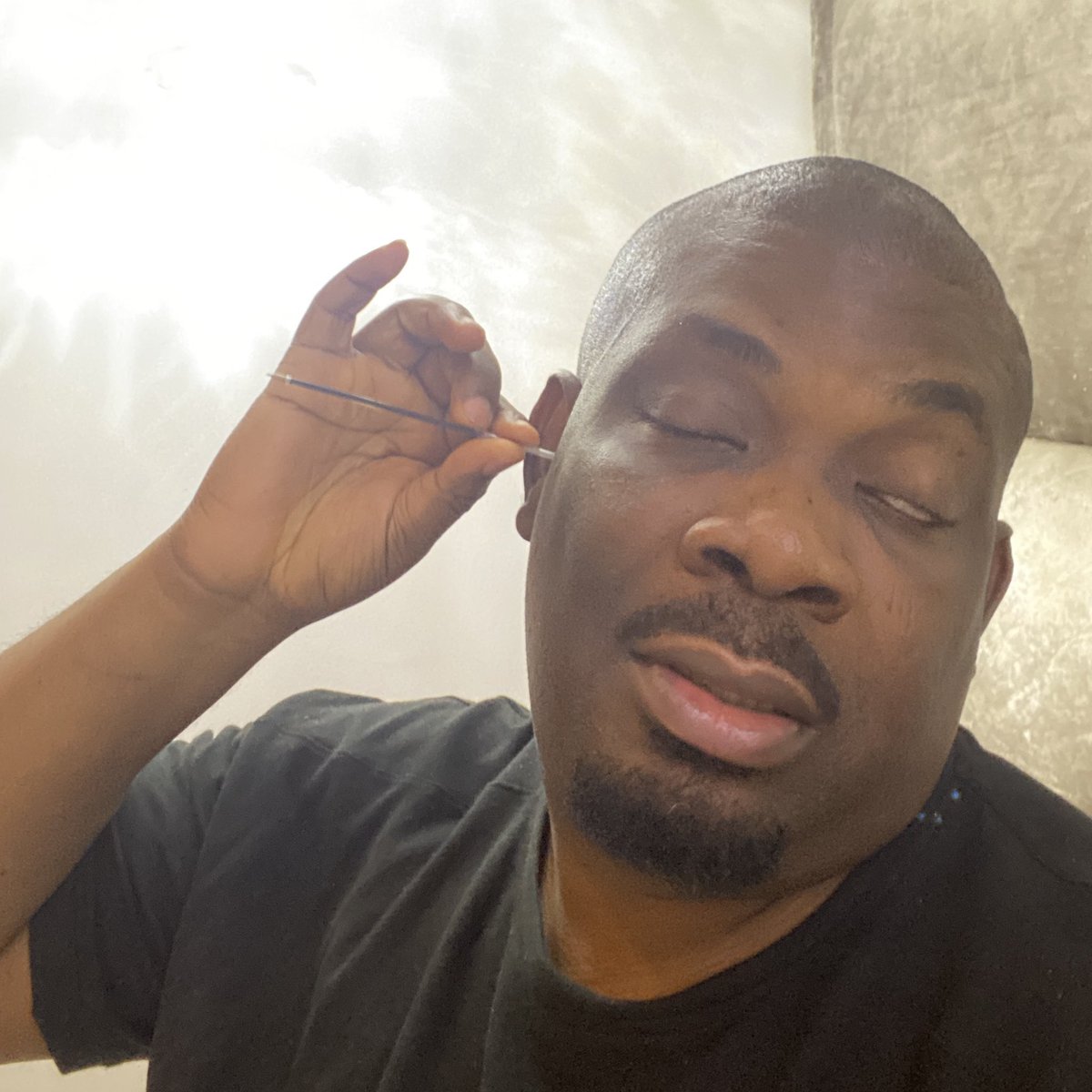 Thread by DrOlufunmilayo: NEVER put a pen/pencil in your ear NEVER put ...