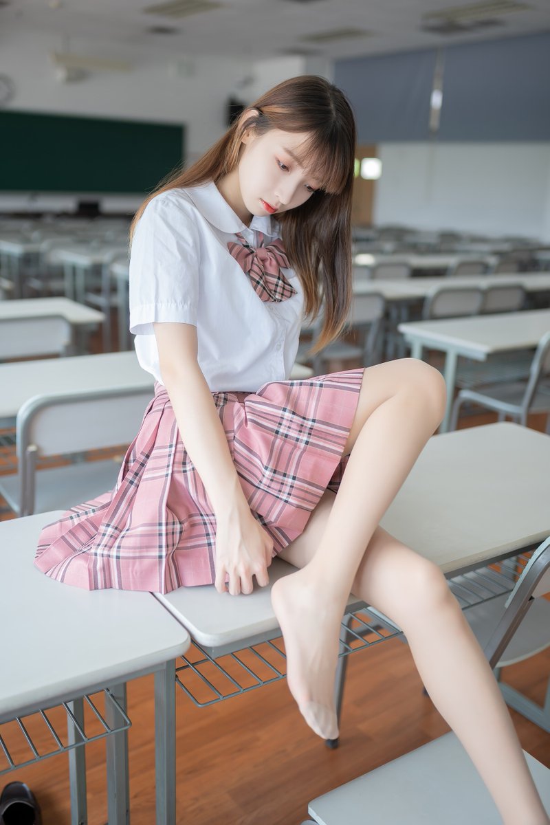 あしおな On Twitter イマドキjkのパンスト美脚 Feet Foot Girl Pantyhose Footjob